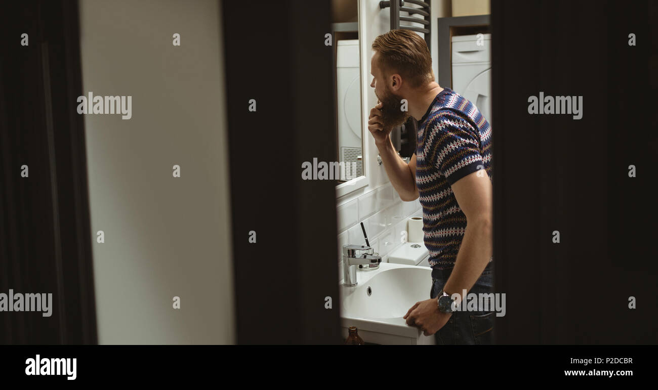 Checking out hi-res stock photography and images - Alamy