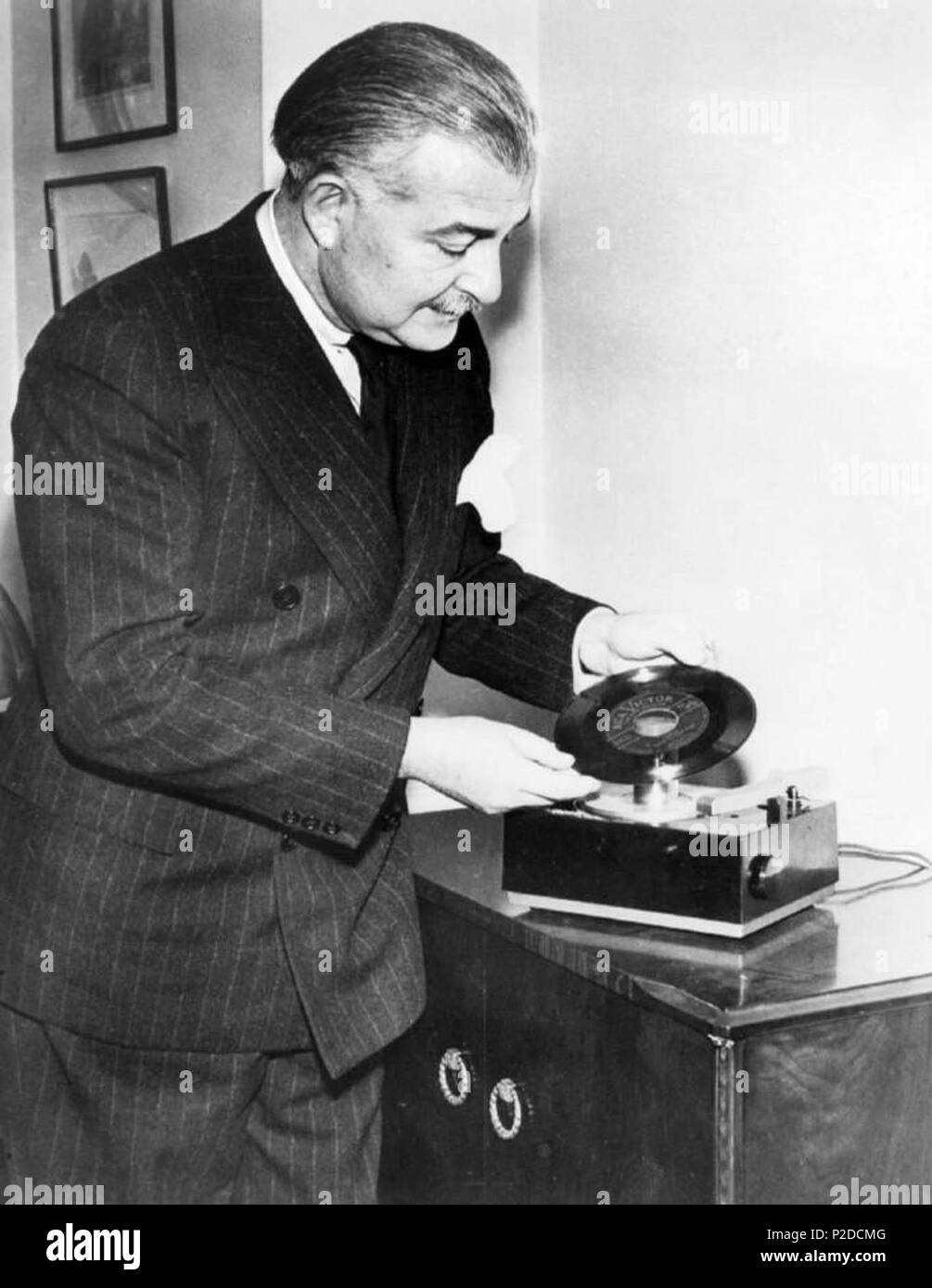 Boston Pops conductor Arthur Fiedler Stock Photo - Alamy