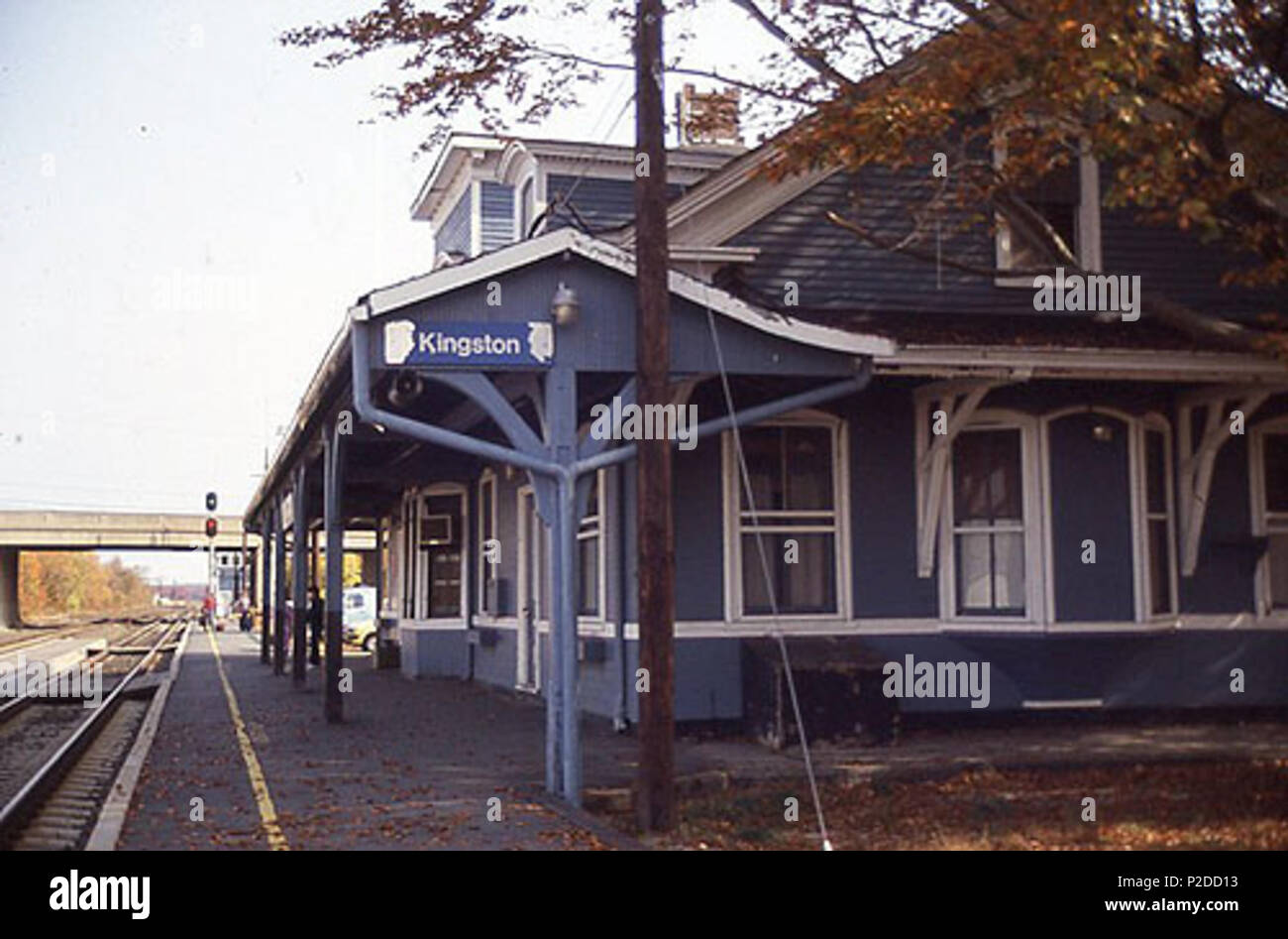 . English: Kingston station in October 1984 . 21 October 1984. Hikki ...