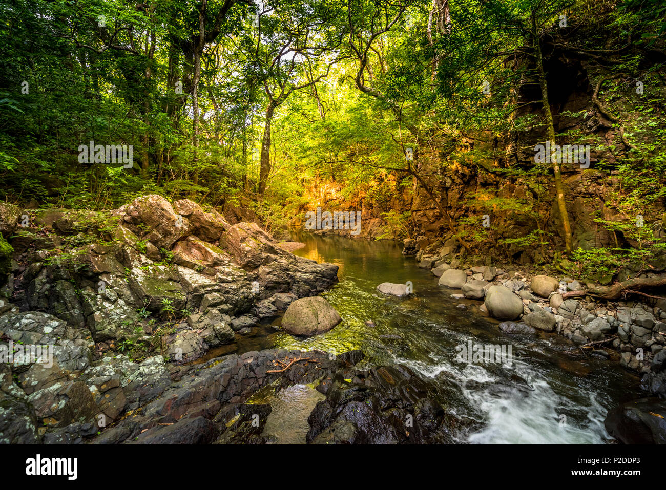 Panama mountains water hi-res stock photography and images - Alamy
