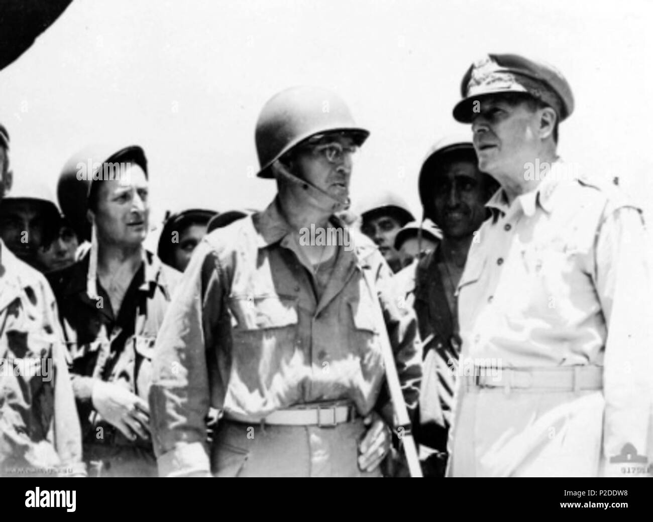 Maj gen white hi-res stock photography and images - Alamy