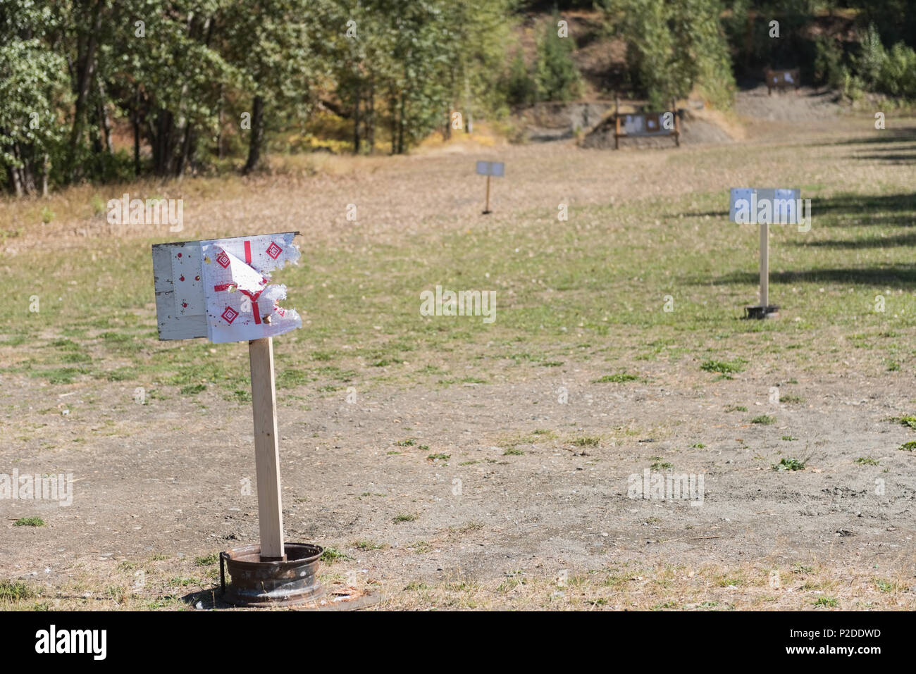 Firing range target hi-res stock photography and images - Alamy