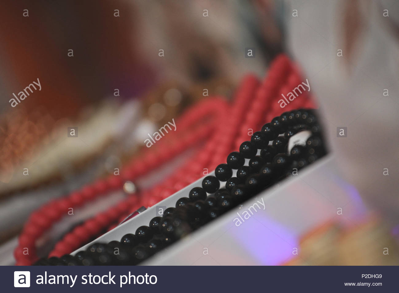 Turkish Gold Jewellery Stock Photos & Turkish Gold Jewellery Stock ...