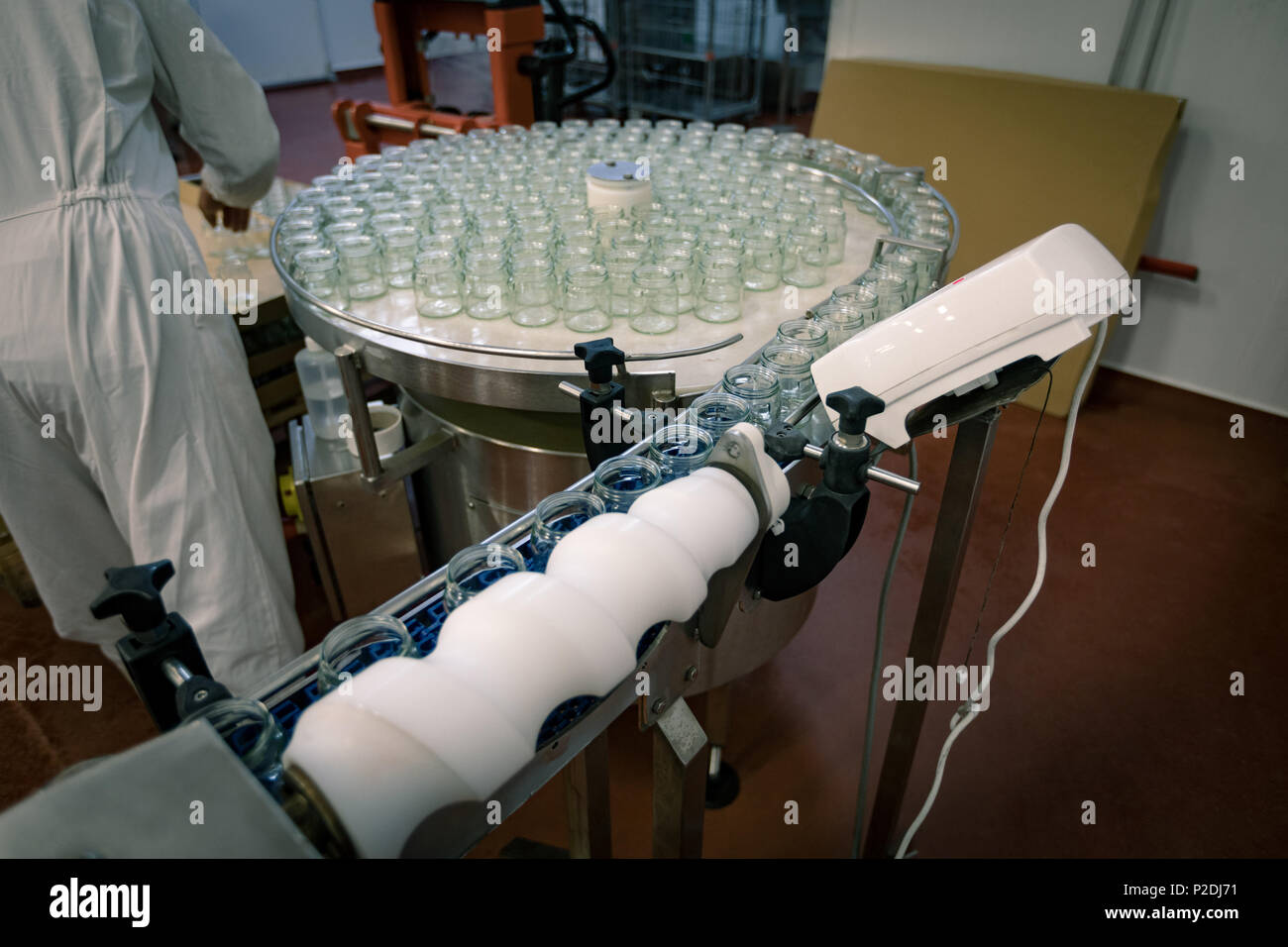 Production line worker hi-res stock photography and images - Alamy