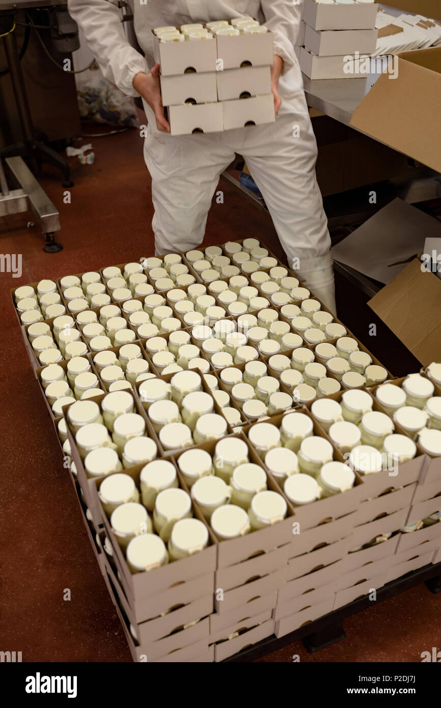 Section worker hi-res stock photography and images - Alamy