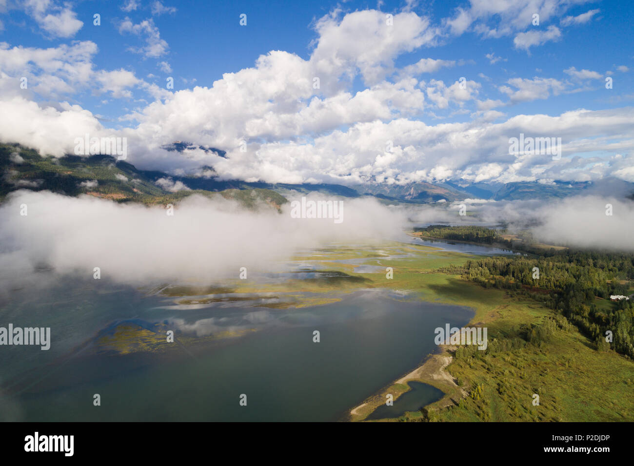 White clouds lake hi-res stock photography and images - Alamy