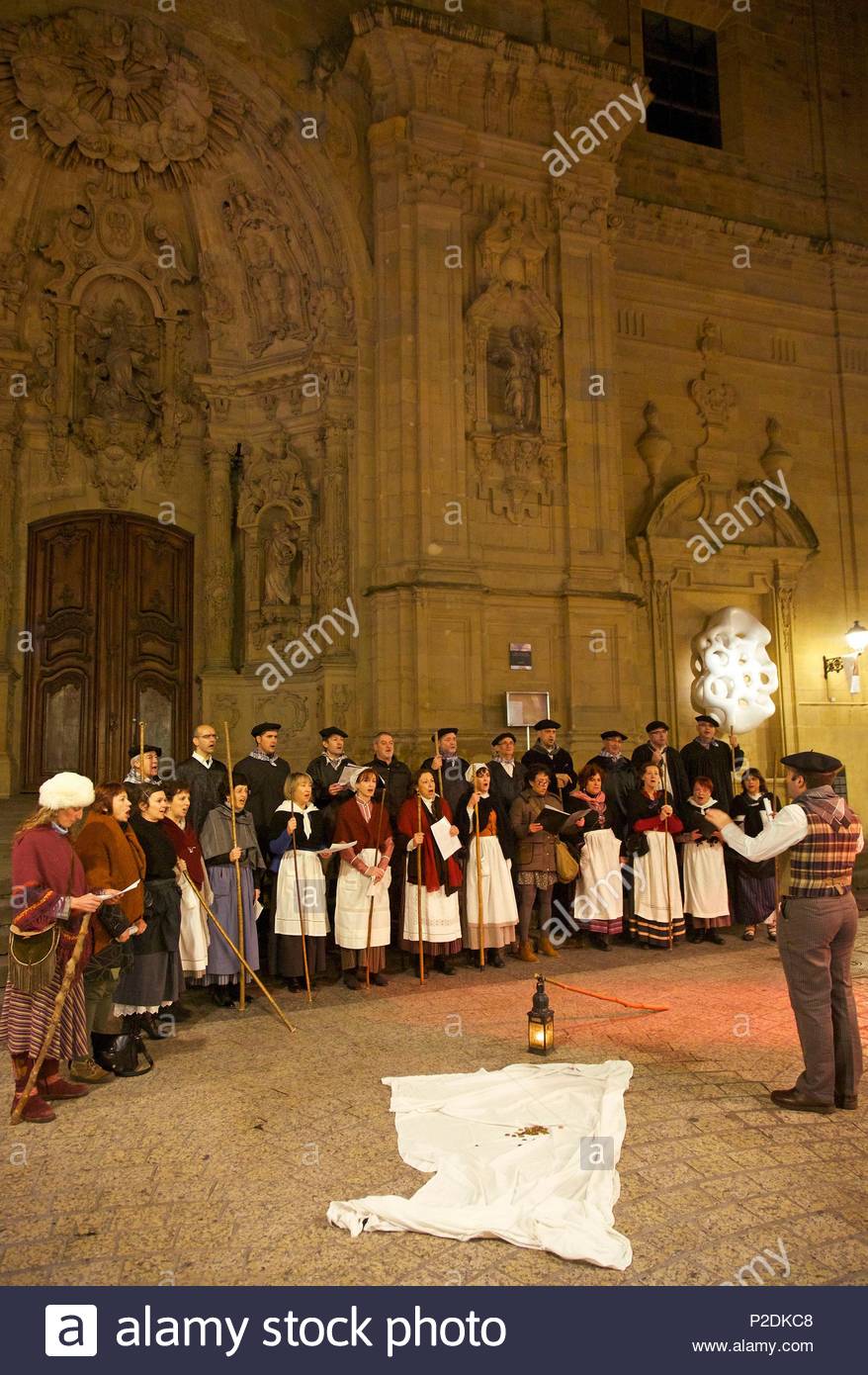 Basque People Traditional Dress Stock Photos & Basque People ...