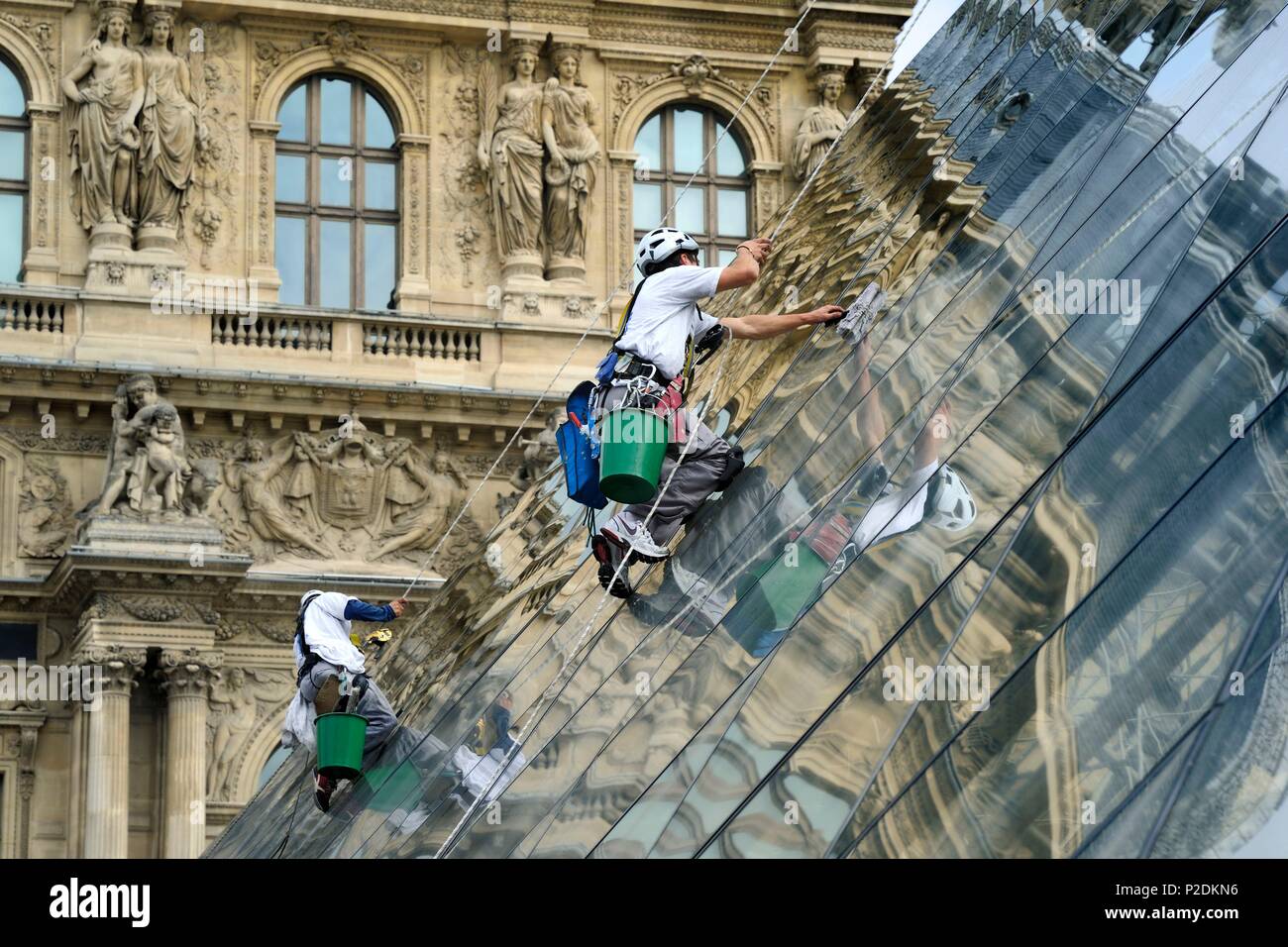France, Paris, area listed as World Heritage by UNESCO, Louvre Museum ...