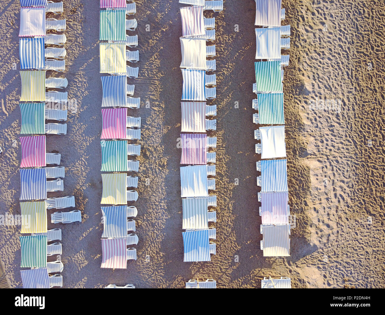 Portugal lagos beach hi-res stock photography and images - Alamy