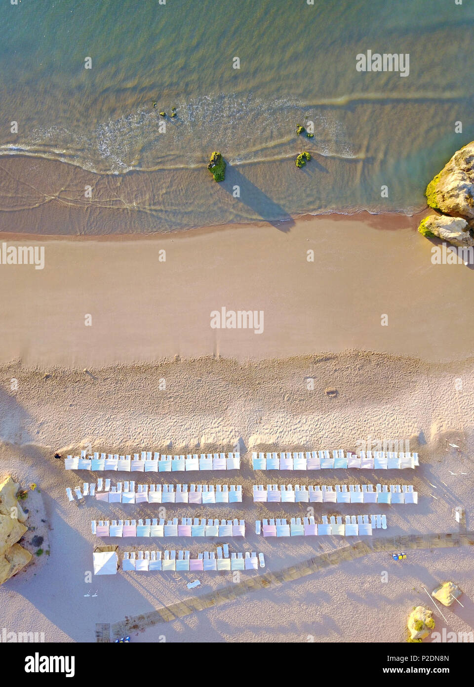 Portugal lagos beach hi-res stock photography and images - Alamy