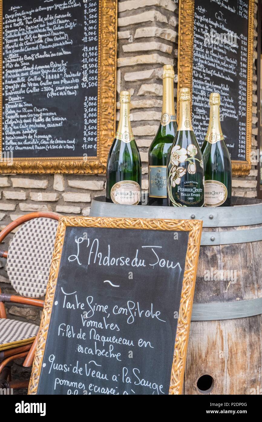 The capital of champagne hi-res stock photography and images - Alamy