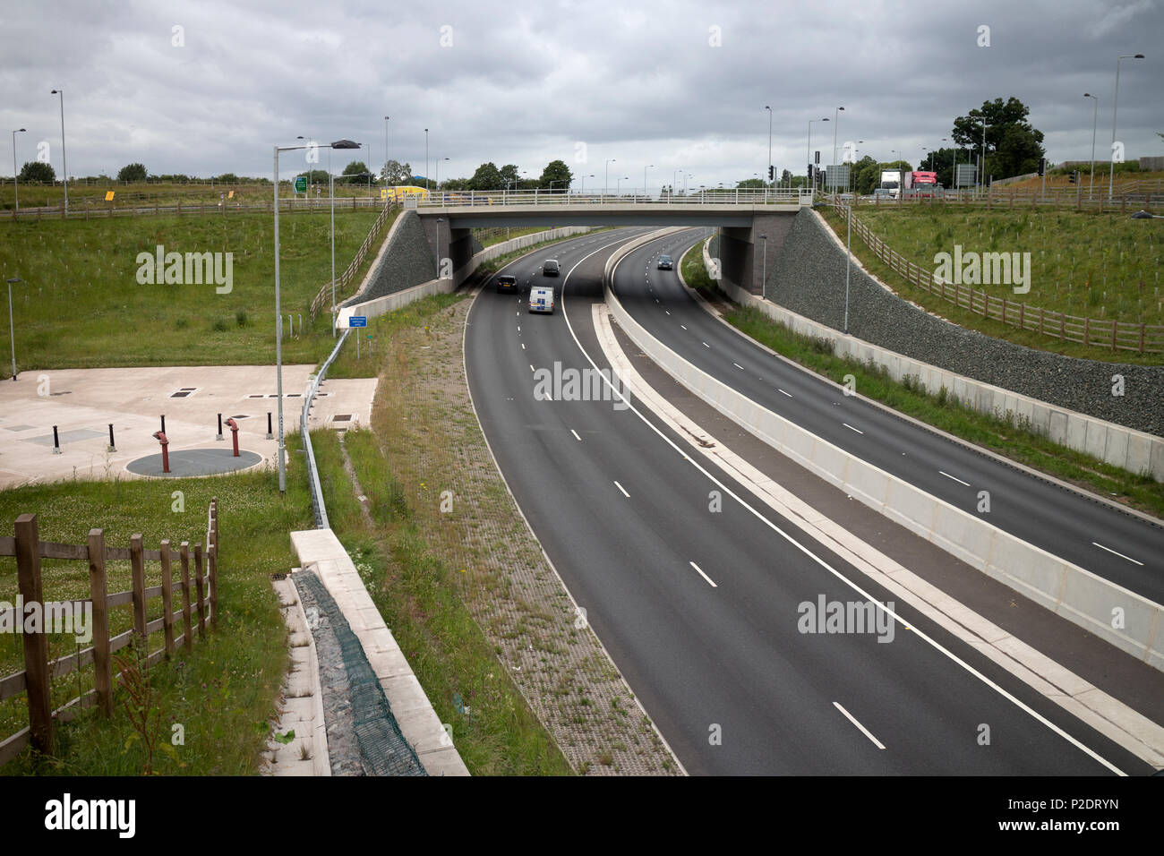 New road roundabout a45 hi-res stock photography and images - Alamy