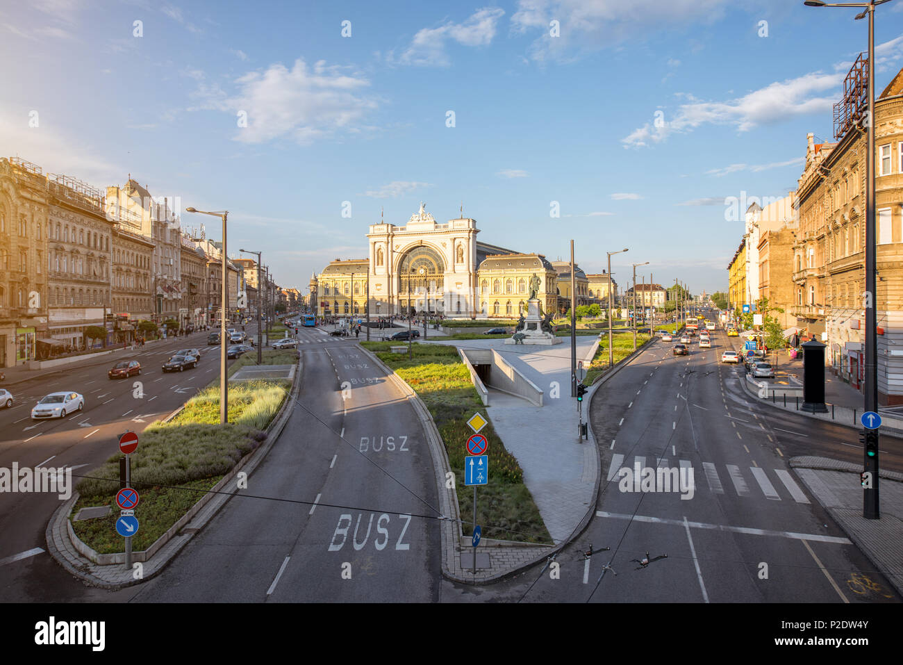 Budapest railway station Stock Photo - Alamy