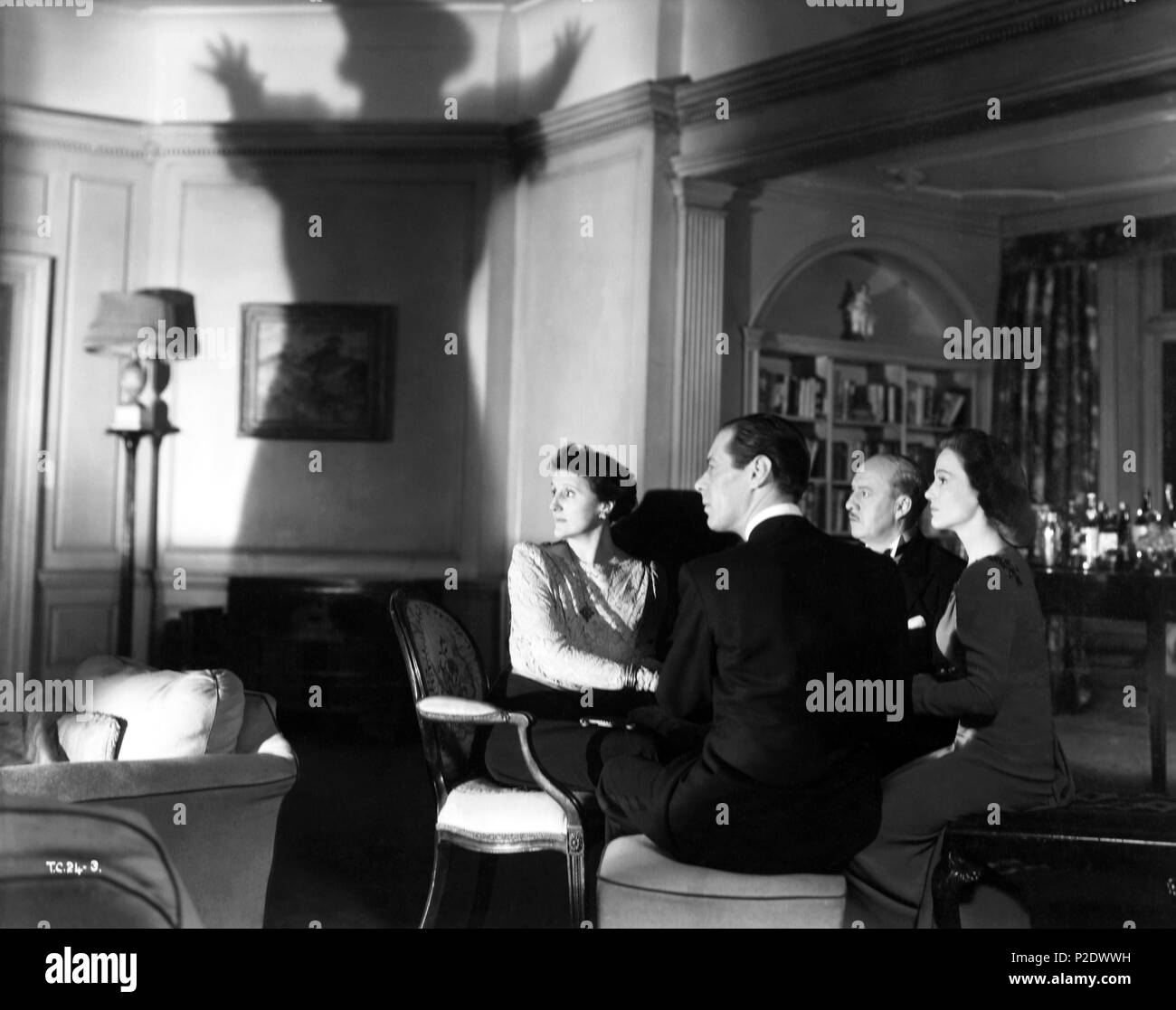 Blithe spirit 1945 hugh wakefield hi-res stock photography and images ...