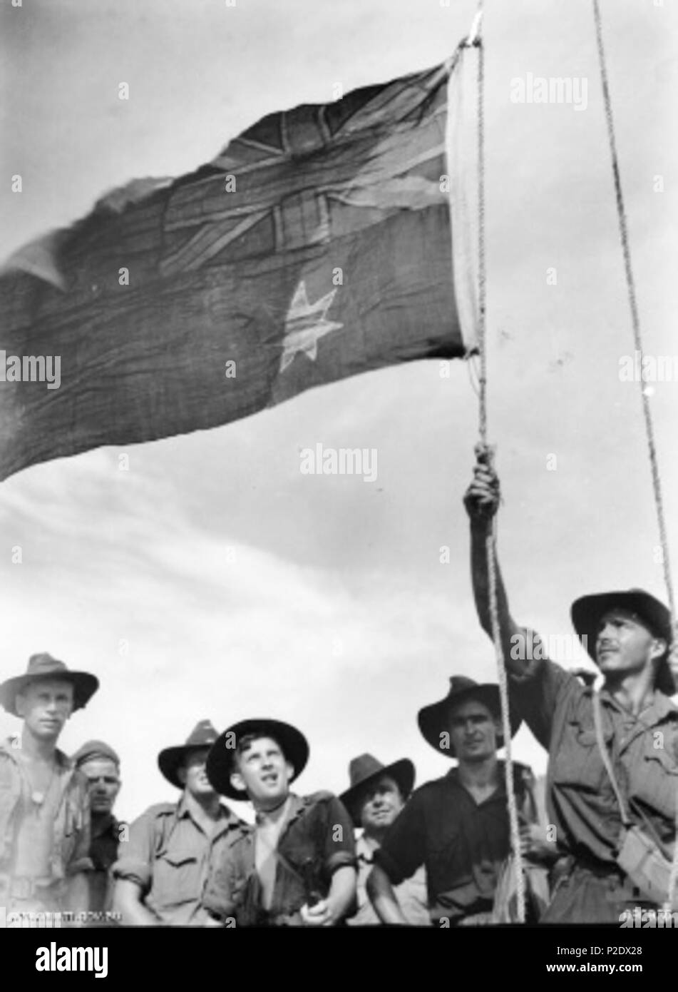 . Australian War Memorial (AWM) catalog number 090925. Members of the ...
