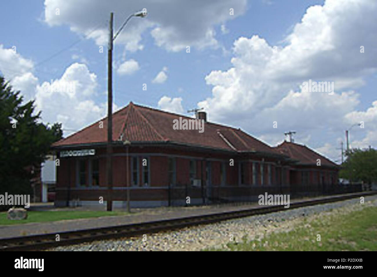 . English: Brookhaven Union Station, replaced by the Godbold ...