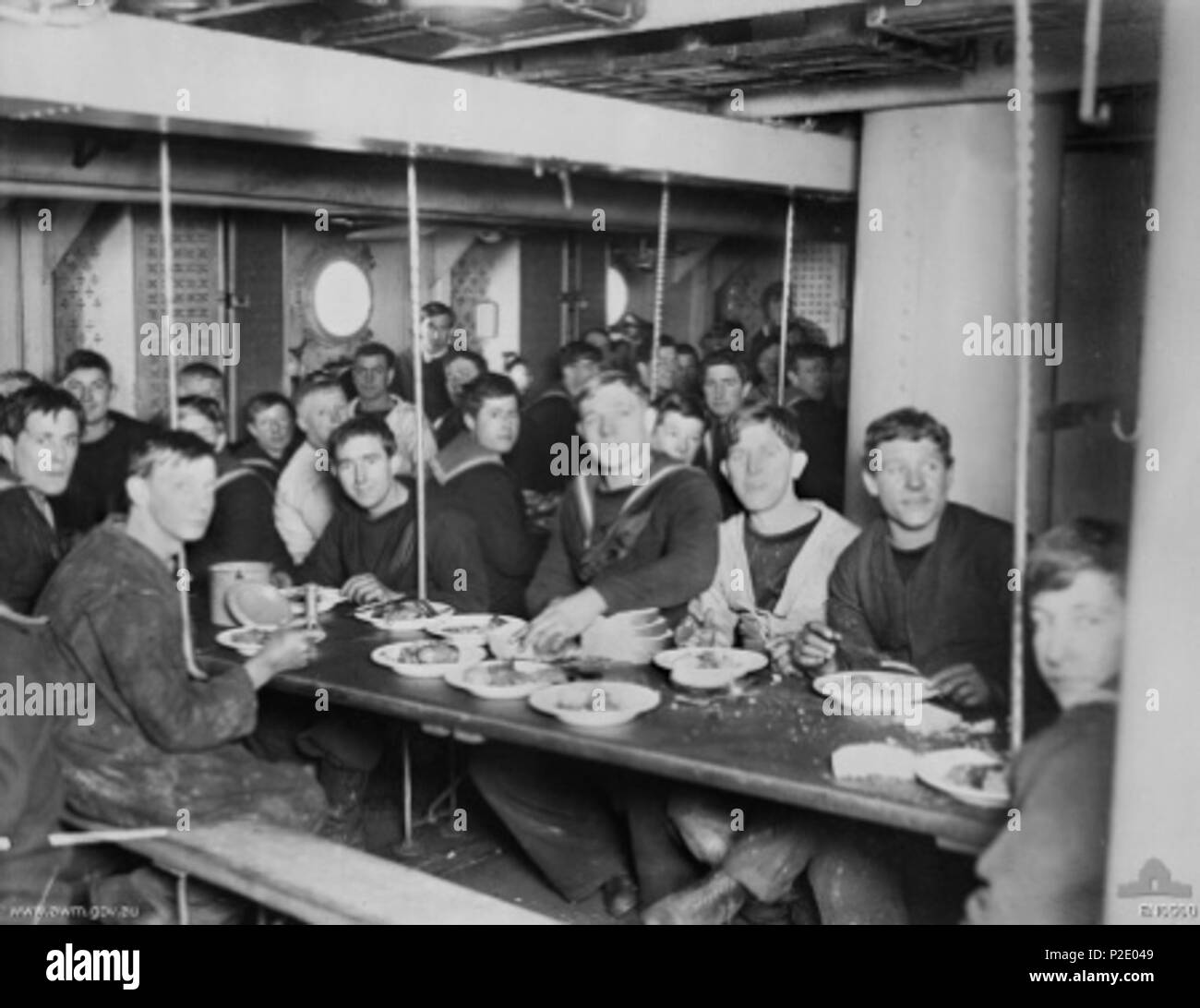 24 HMAS Australia crew mess Stock Photo - Alamy