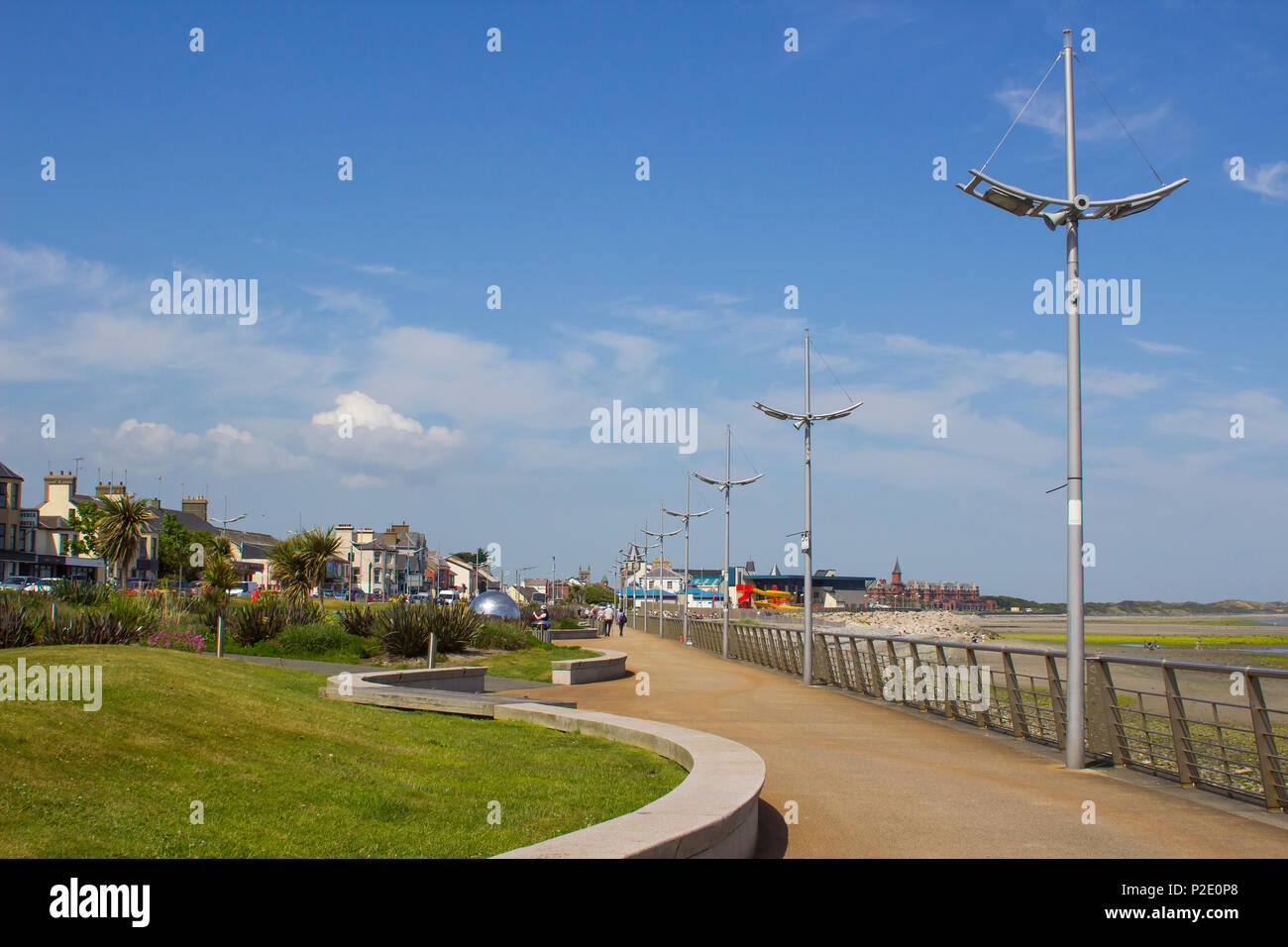 Newcastle northern ireland hi-res stock photography and images - Alamy