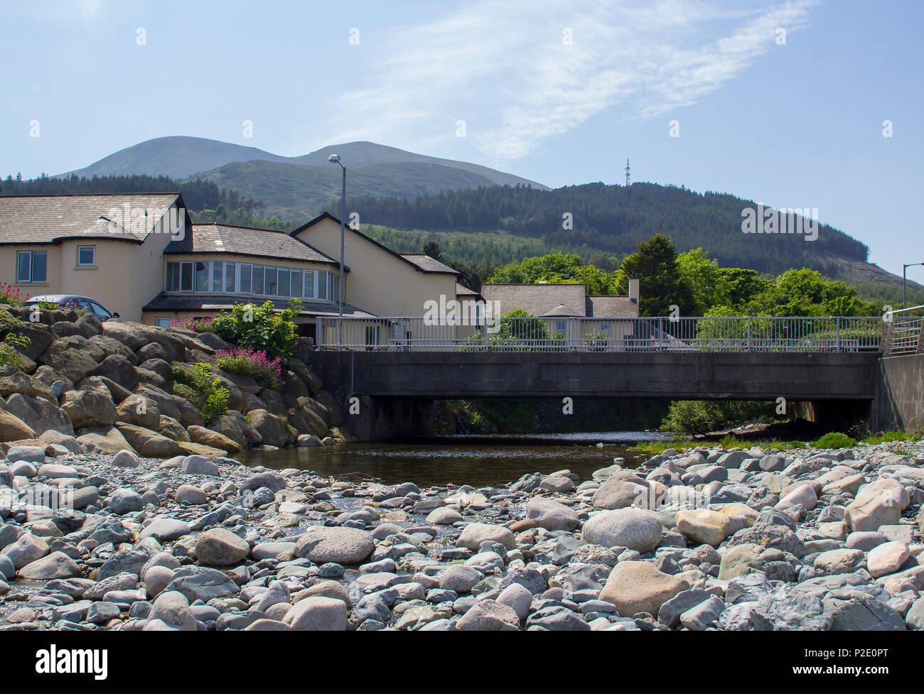 Dundrum bridge hi-res stock photography and images - Alamy