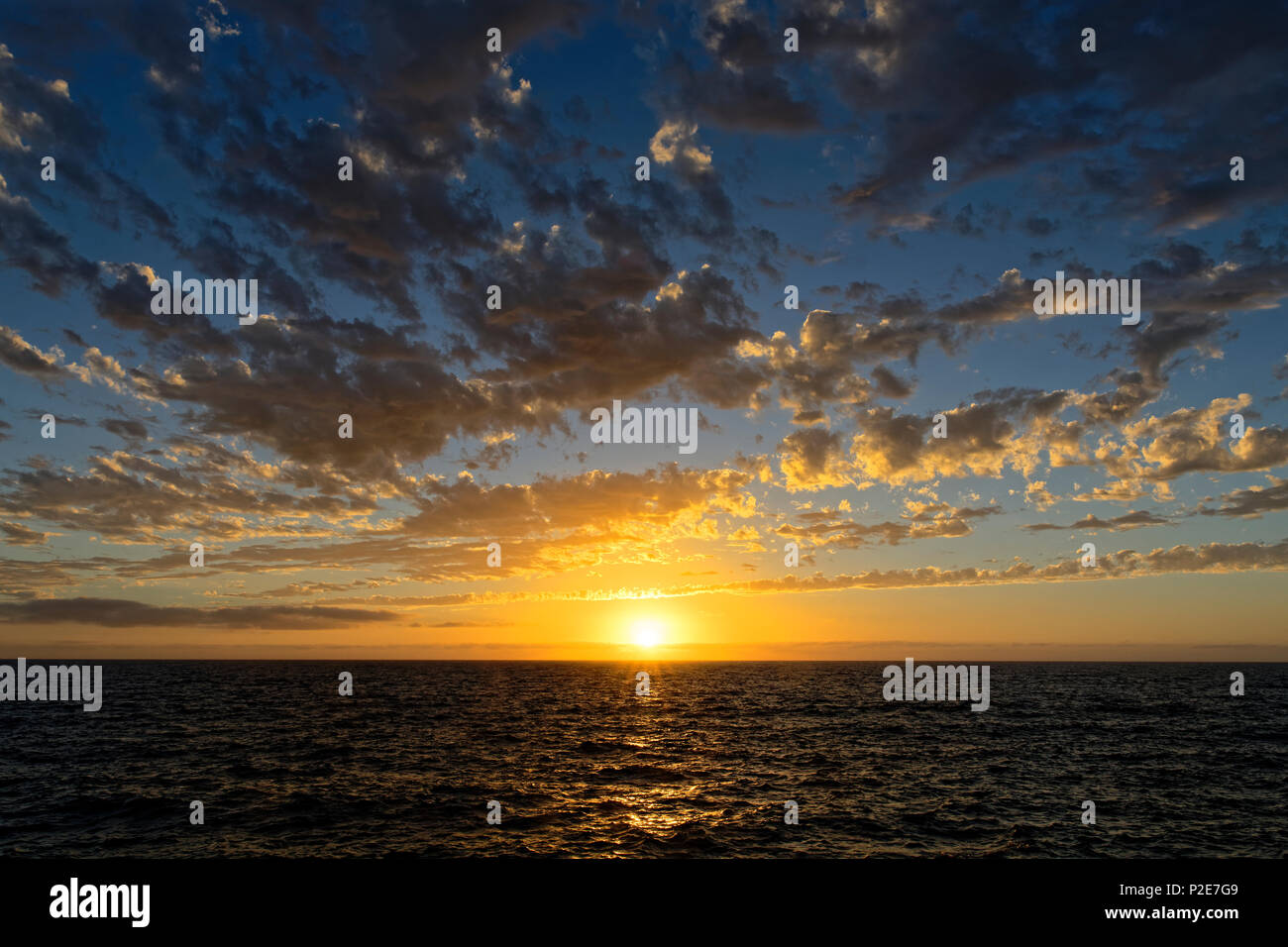 Indian Ocean Sunsets from Perth WA Stock Photo - Alamy