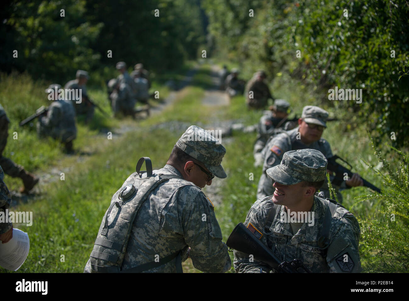 Move under direct fire hi-res stock photography and images - Alamy