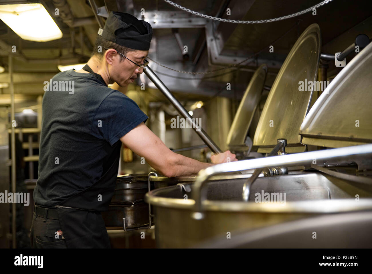 Christopher tsui hi-res stock photography and images - Alamy