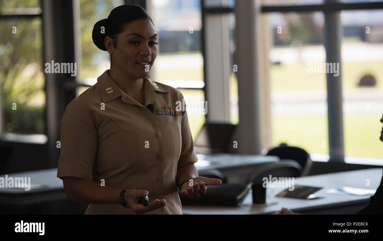 Evita mosqueda chapman hi-res stock photography and images - Alamy