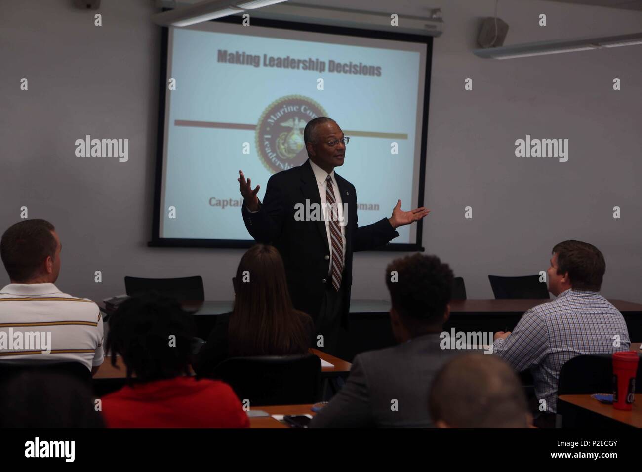 Dr kenneth d dunn hi-res stock photography and images - Alamy