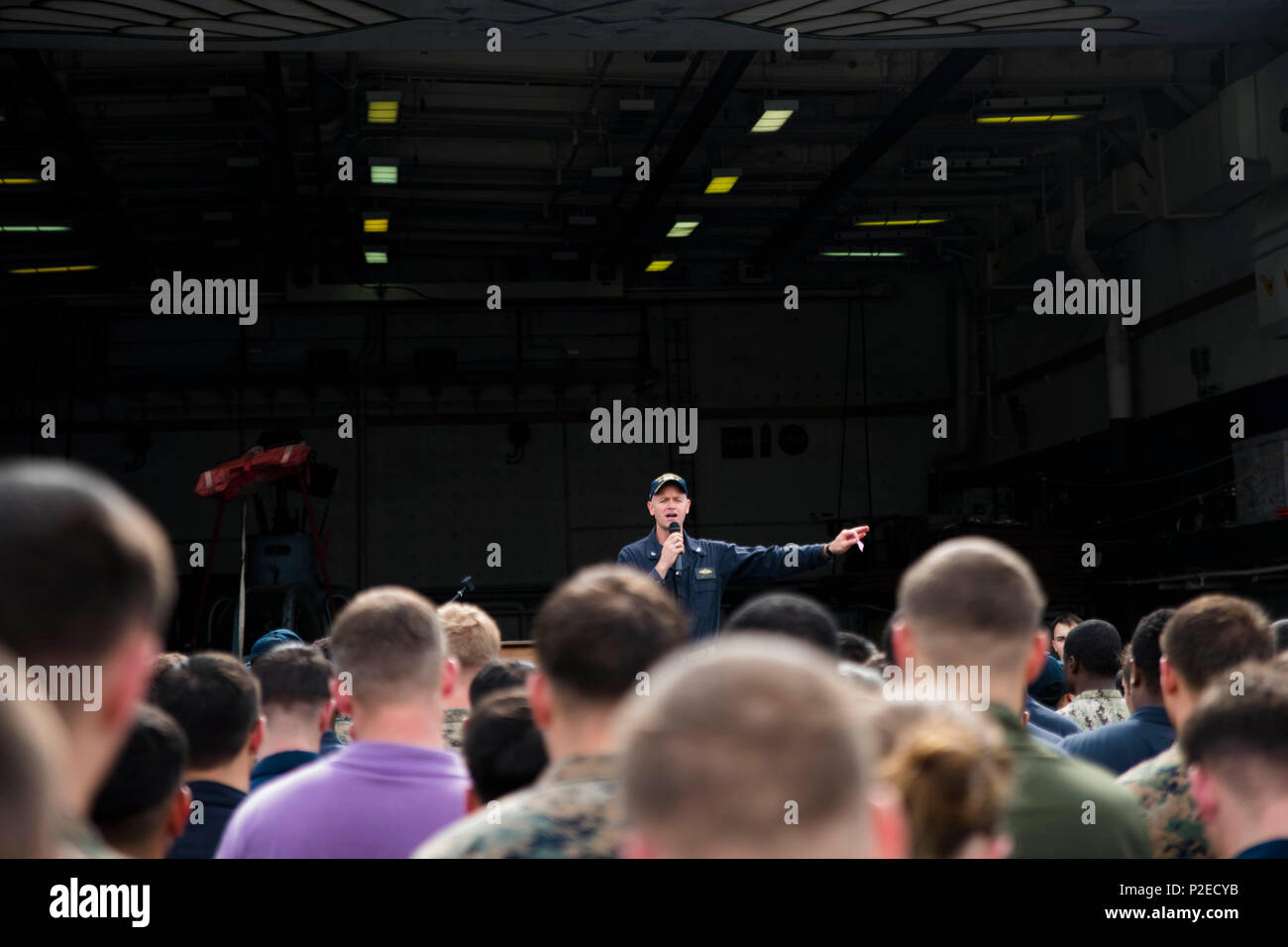 160909-N-JH293-027 PACIFIC OCEAN (Sept. 9, 2016) Capt. Nathan Moyer ...
