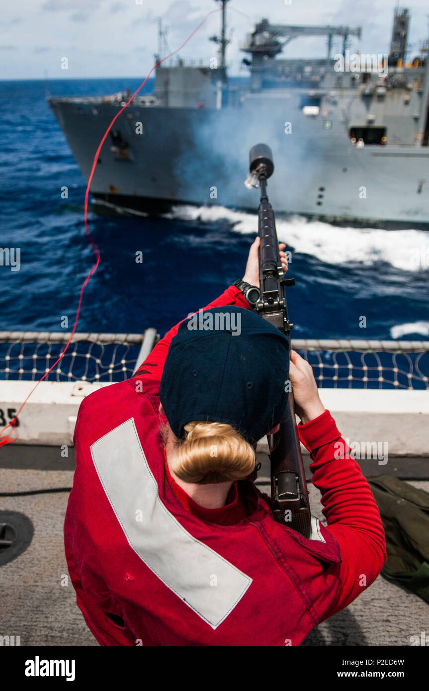 160911-N-OY799-077 PHILIPPINE SEA (Sept. 11, 2016) Aviation Ordnanceman ...