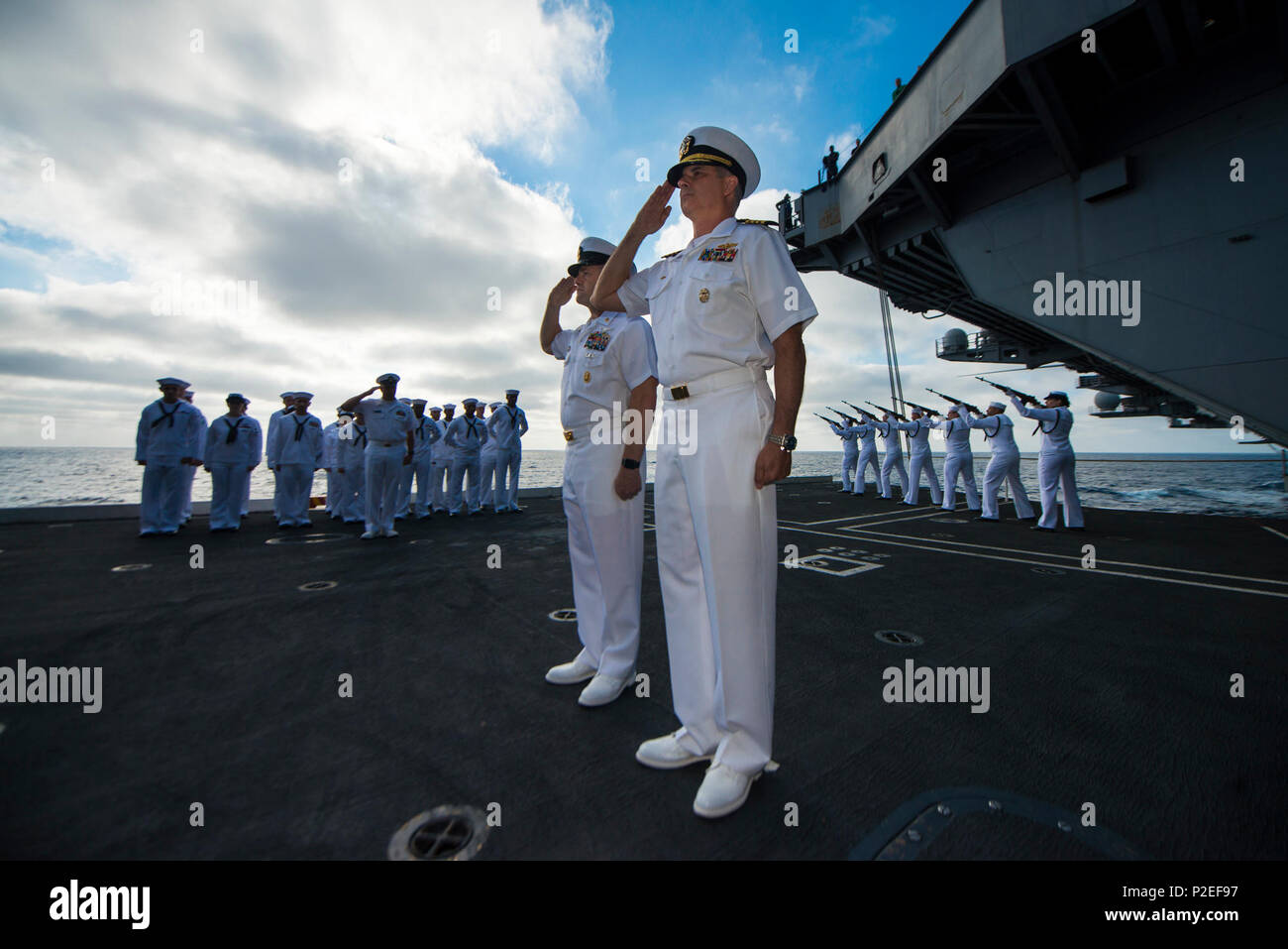 160910-N-UD666-155 PACIFIC OCEAN (Sept. 10, 2016) Doug C. Verissimo ...