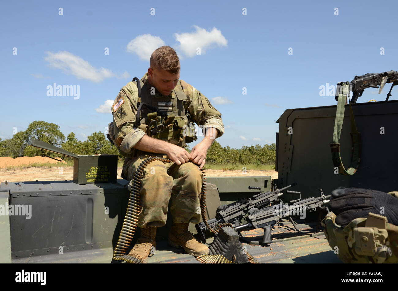 Small arms master gunner hi-res stock photography and images - Alamy