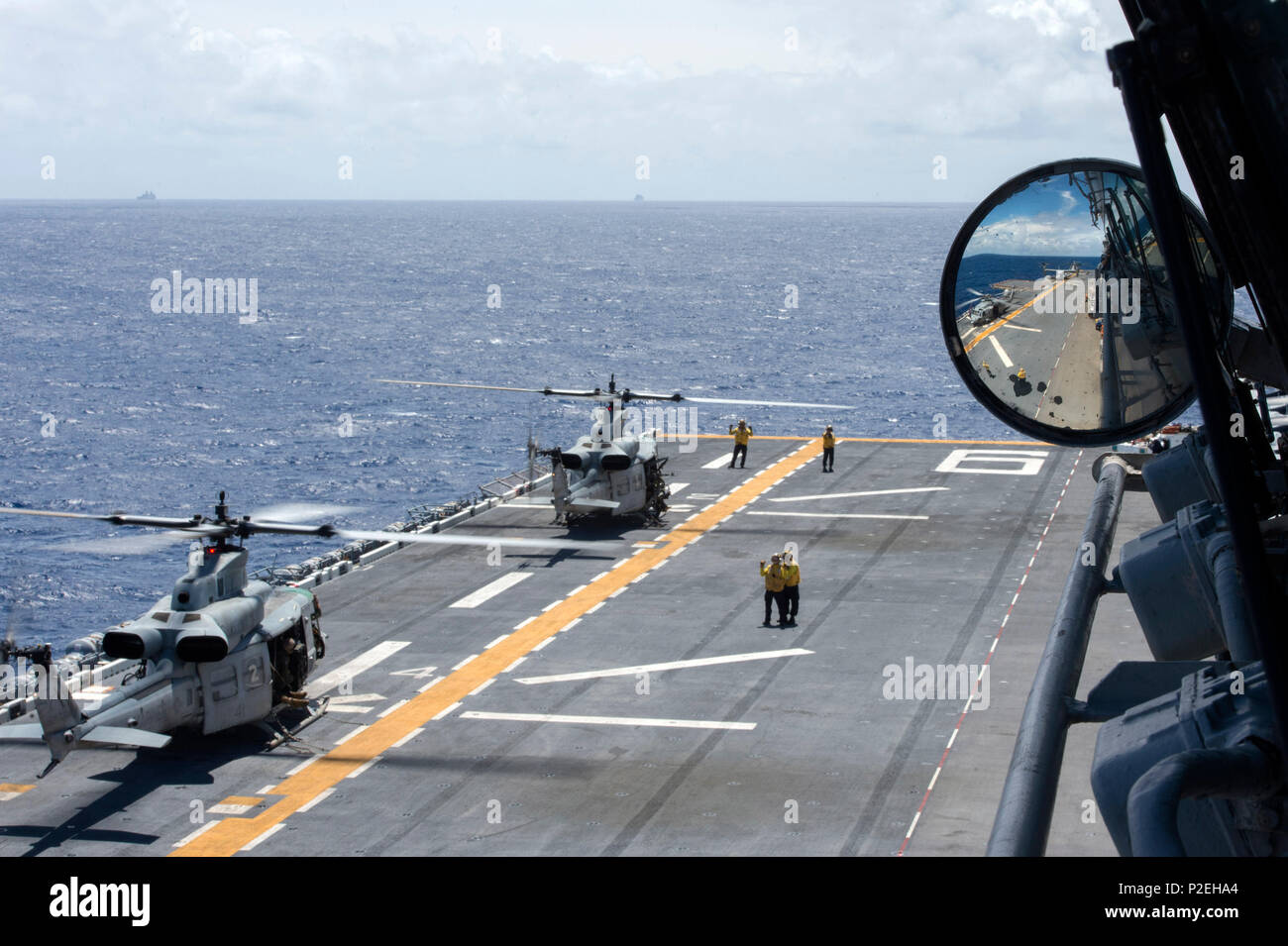 160905-N-JS726-656 PACIFIC OCEAN (September 05, 2016) UH-Y Hueys ...