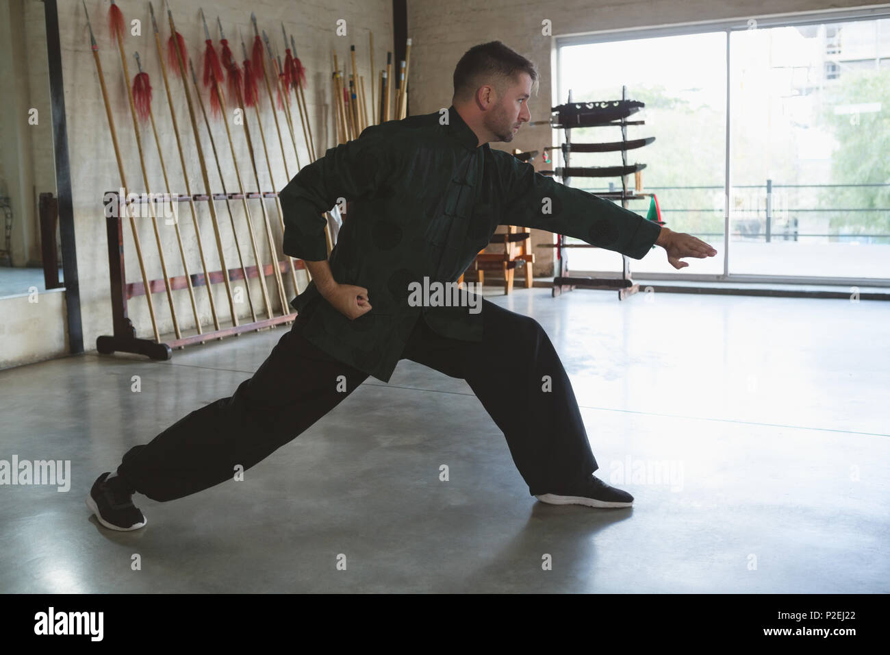 Martial arts fighter hi-res stock photography and images - Alamy