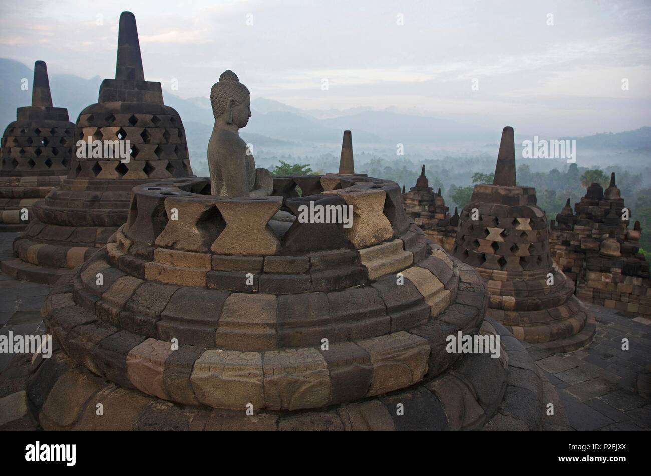 Largest buddhist temple in the world hi-res stock photography and ...