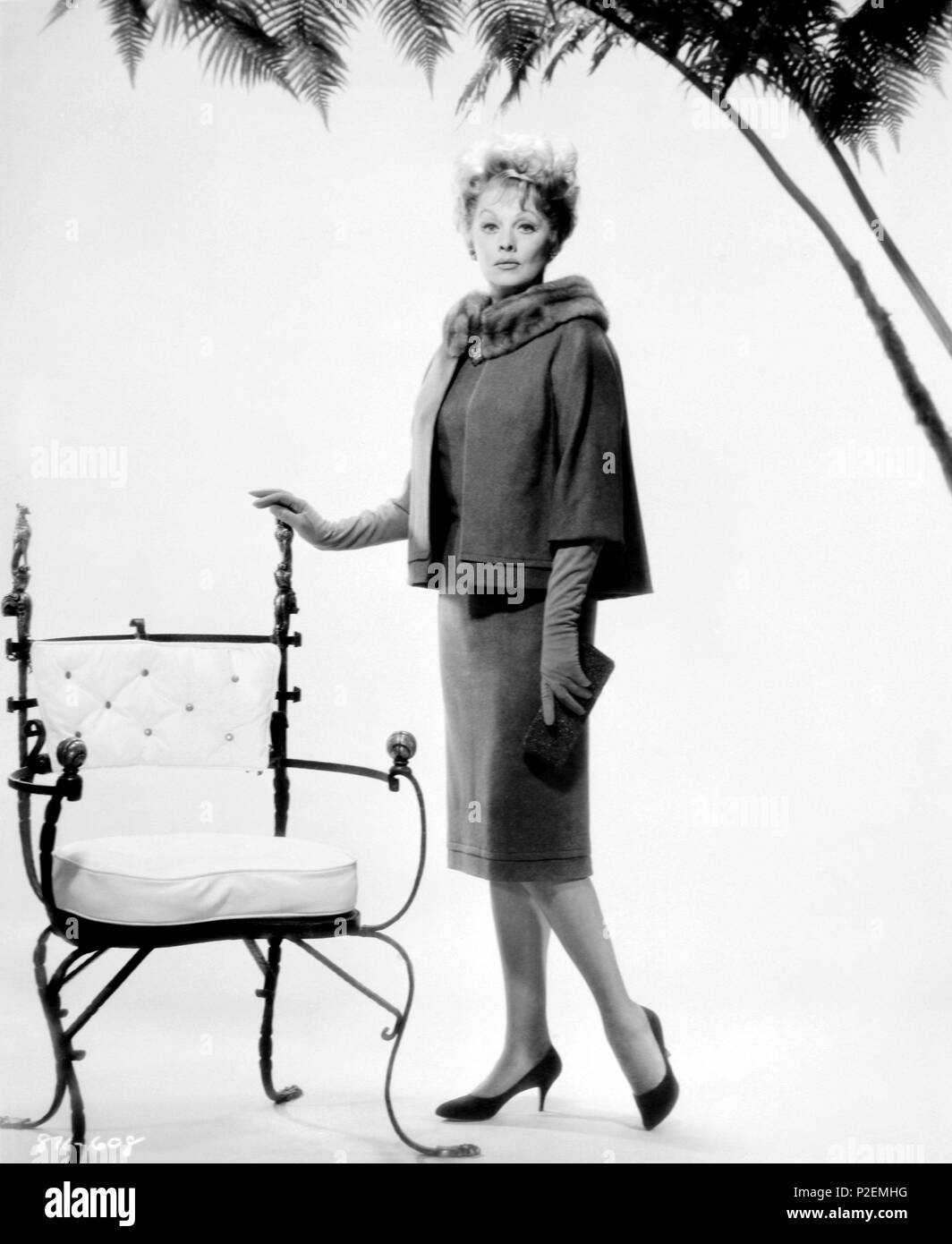 Original Film Title: CRITIC'S CHOICE. English Title: CRITIC'S CHOICE ...