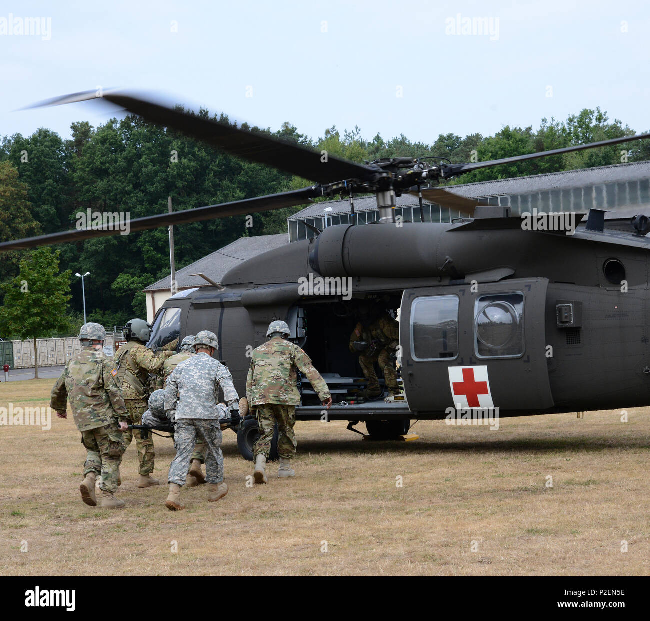 U.S. Army Reserve Soldiers from the 7th Mission Support Command's ...