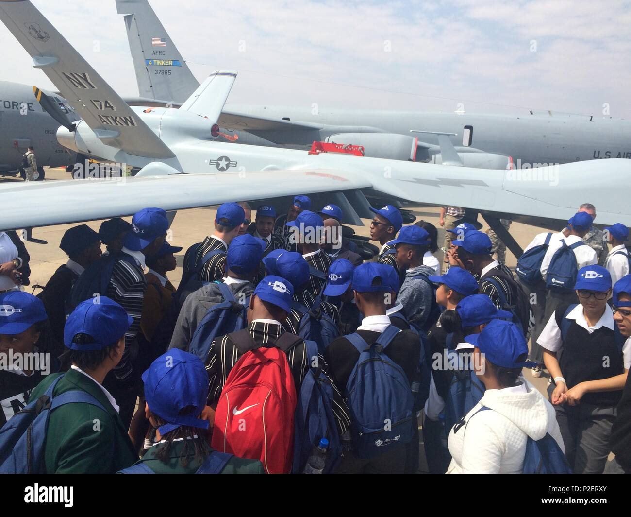 South African students examine a New York Air National Guard MQ-9 ...
