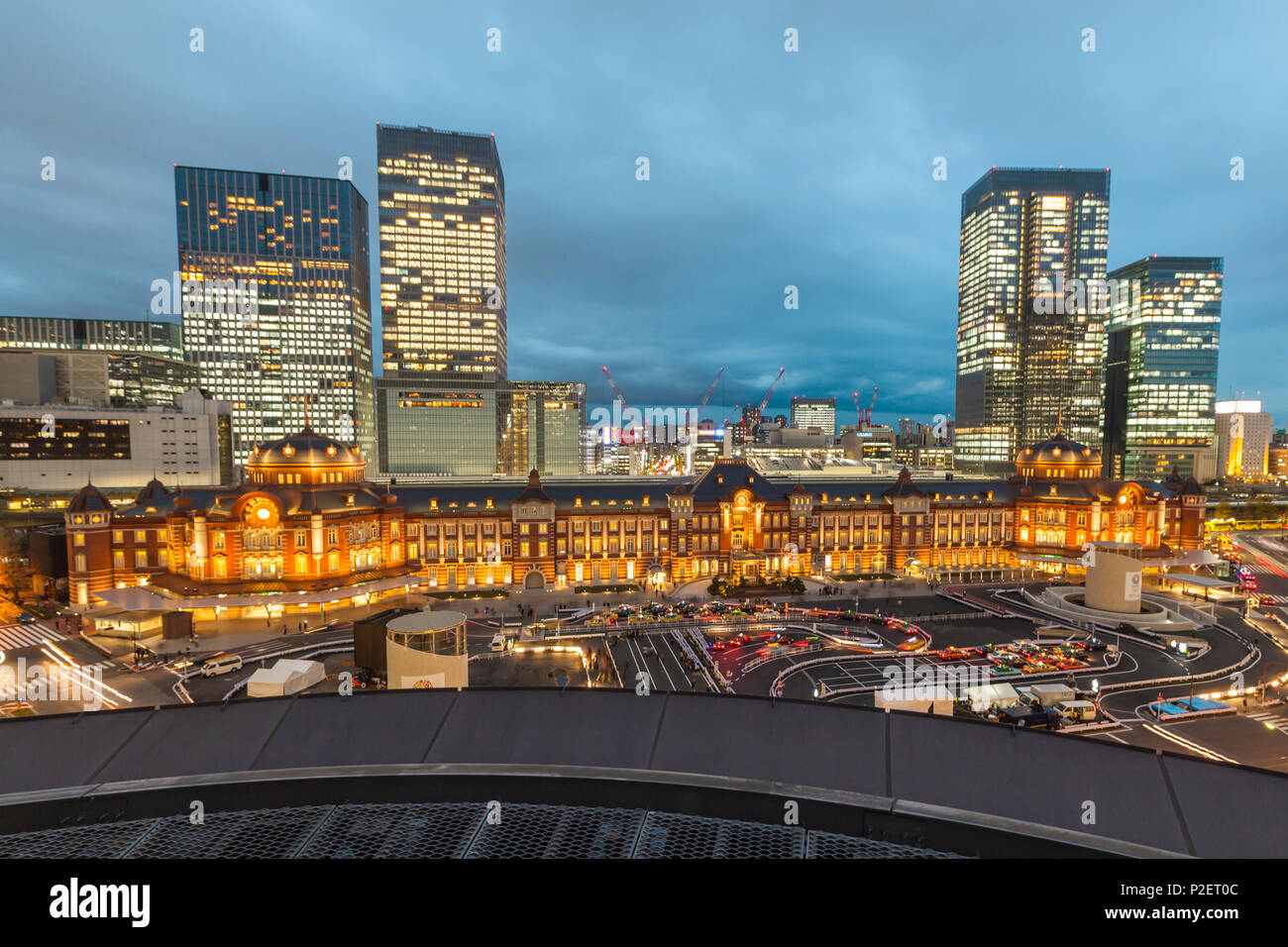 Tokyo Station at blue hour seen from above, Chuo-ku, Tokyo, Japan Stock ...
