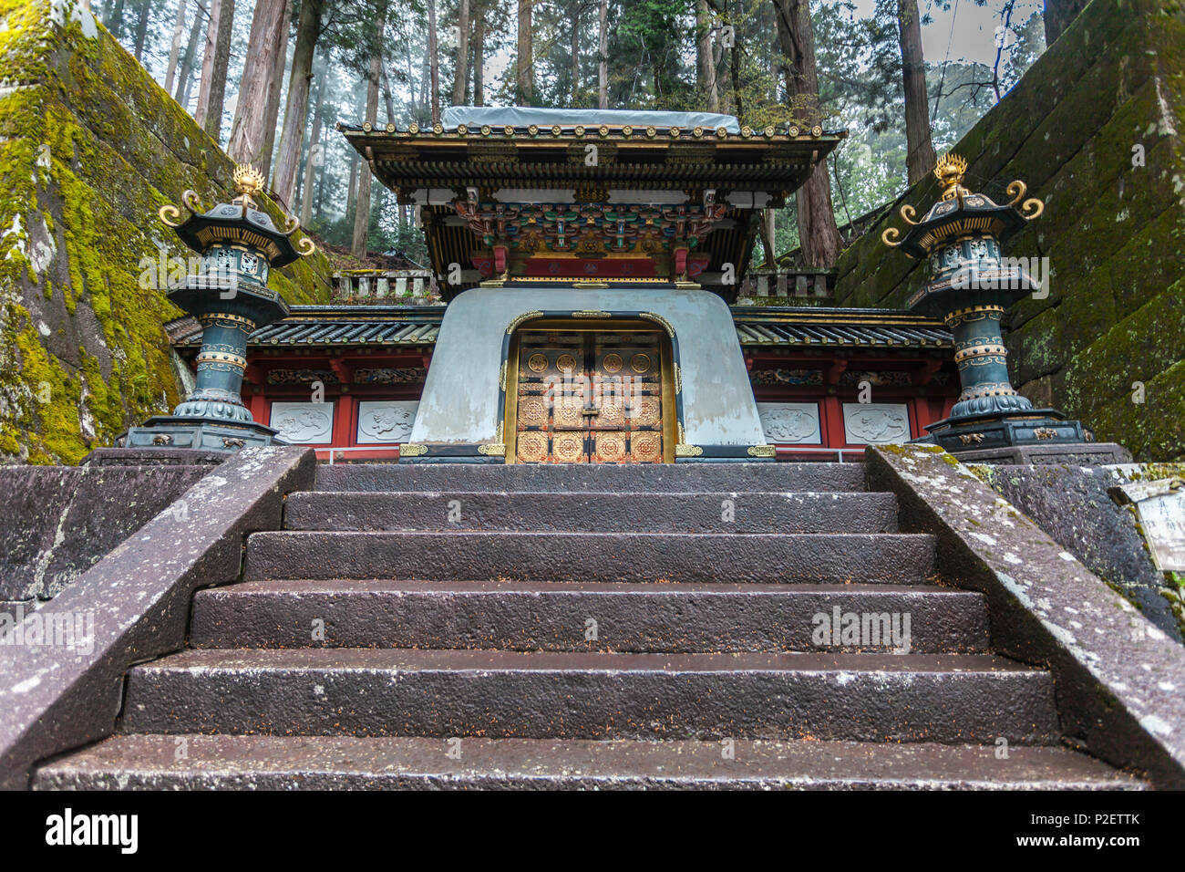 Taiyuin temple nikko hi-res stock photography and images - Alamy