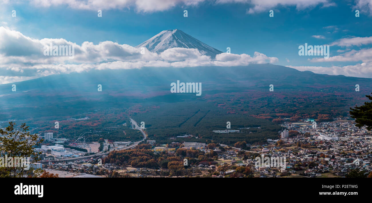 Yamanashi prefecture hi-res stock photography and images - Alamy