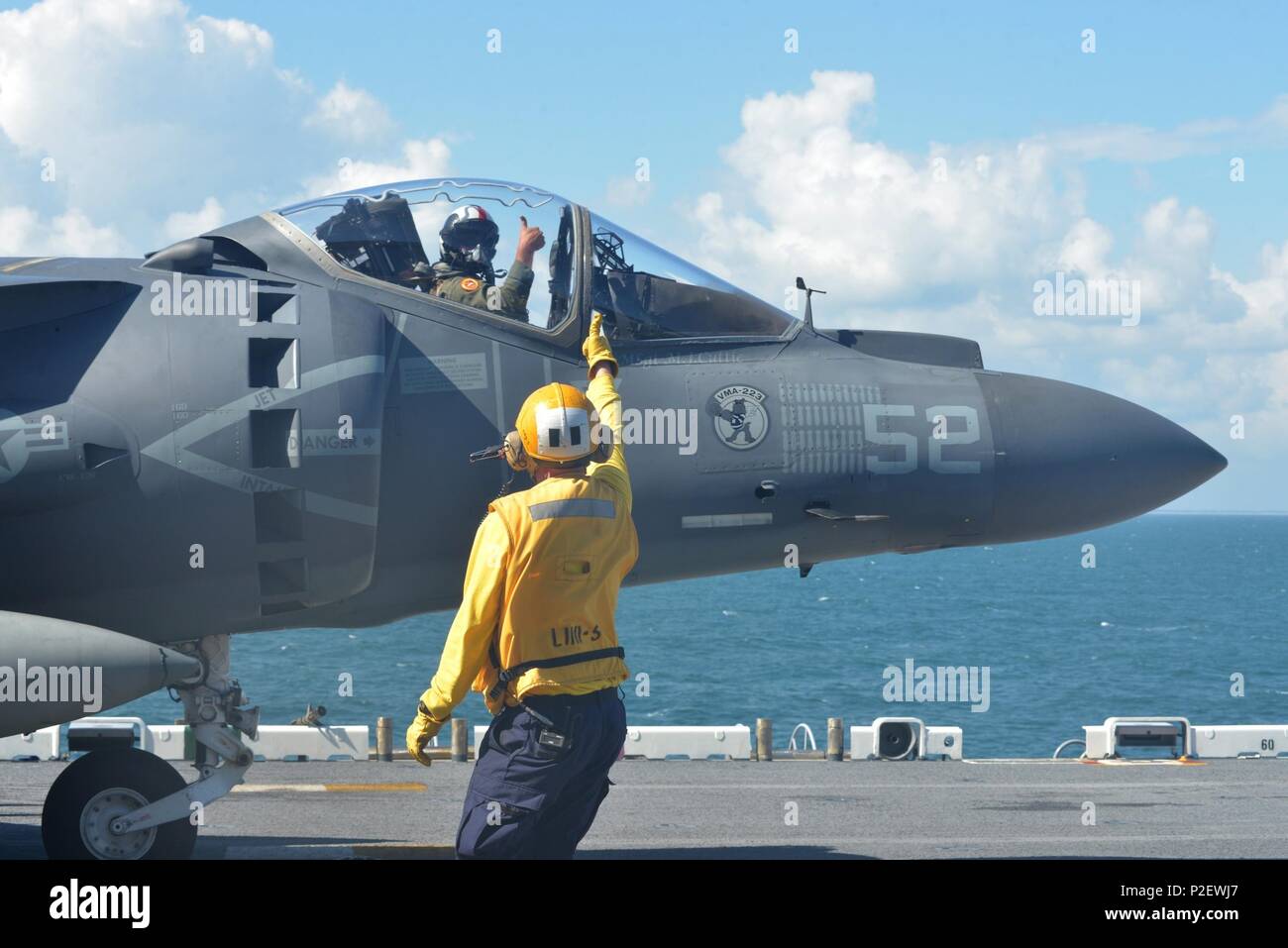 160916-N-HP188-260 ATLANTIC OCEAN (Sept. 16, 2016) – Aviation Boatswain ...