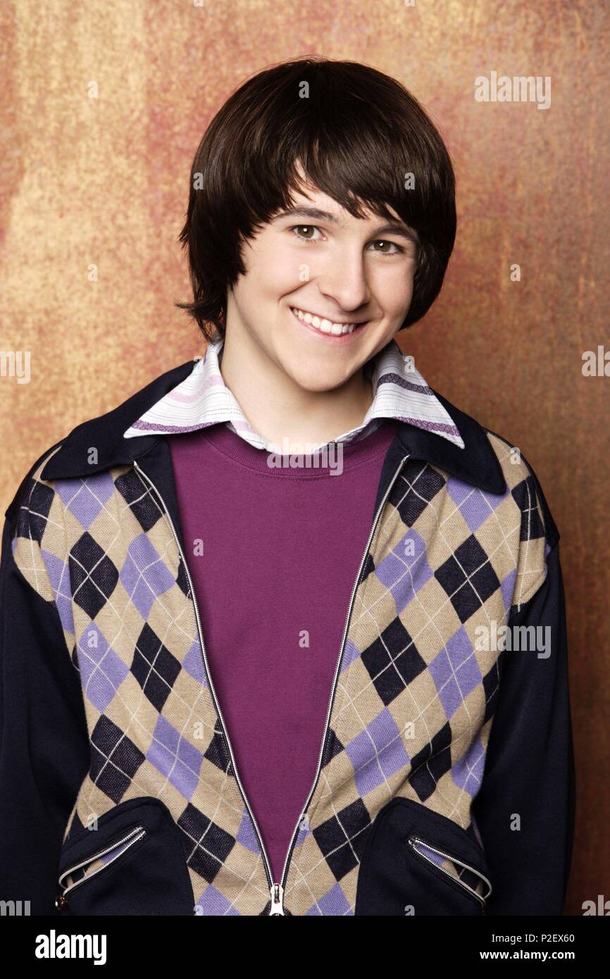 Original Film Title: HANNAH MONTANA. English Title: HANNAH MONTANA ...