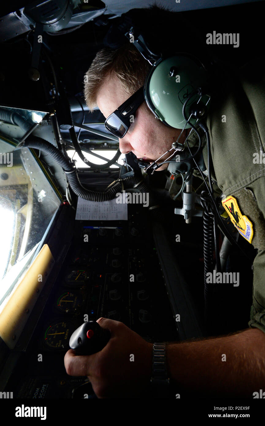 Staff Sgt. Jacob Aufderheide, KC-135 Stratotanker boom operator ...
