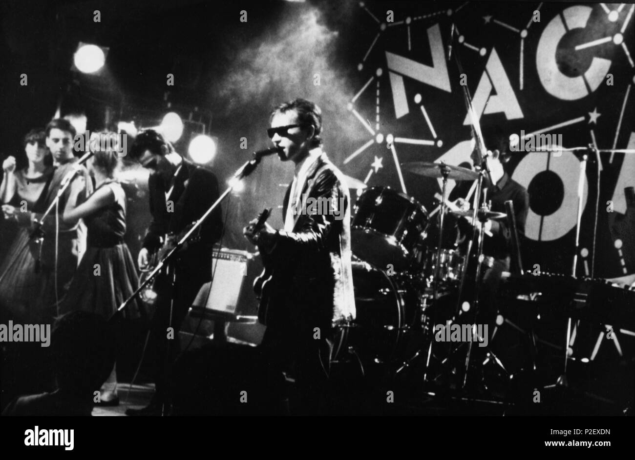 La banda Nacha Pop en concierto. 1983 Stock Photo - Alamy