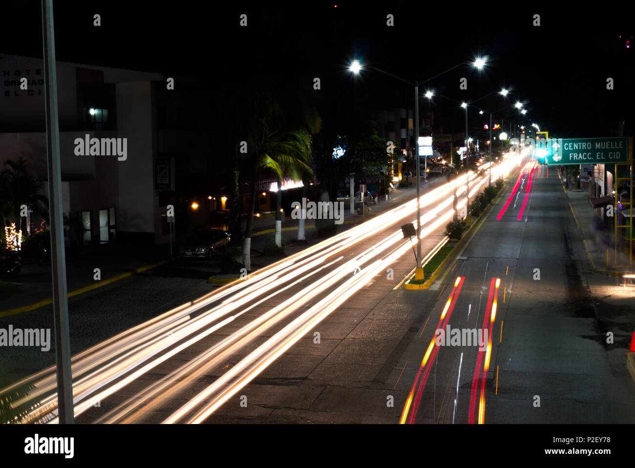 Traffic lights mexico city hi-res stock photography and images - Alamy