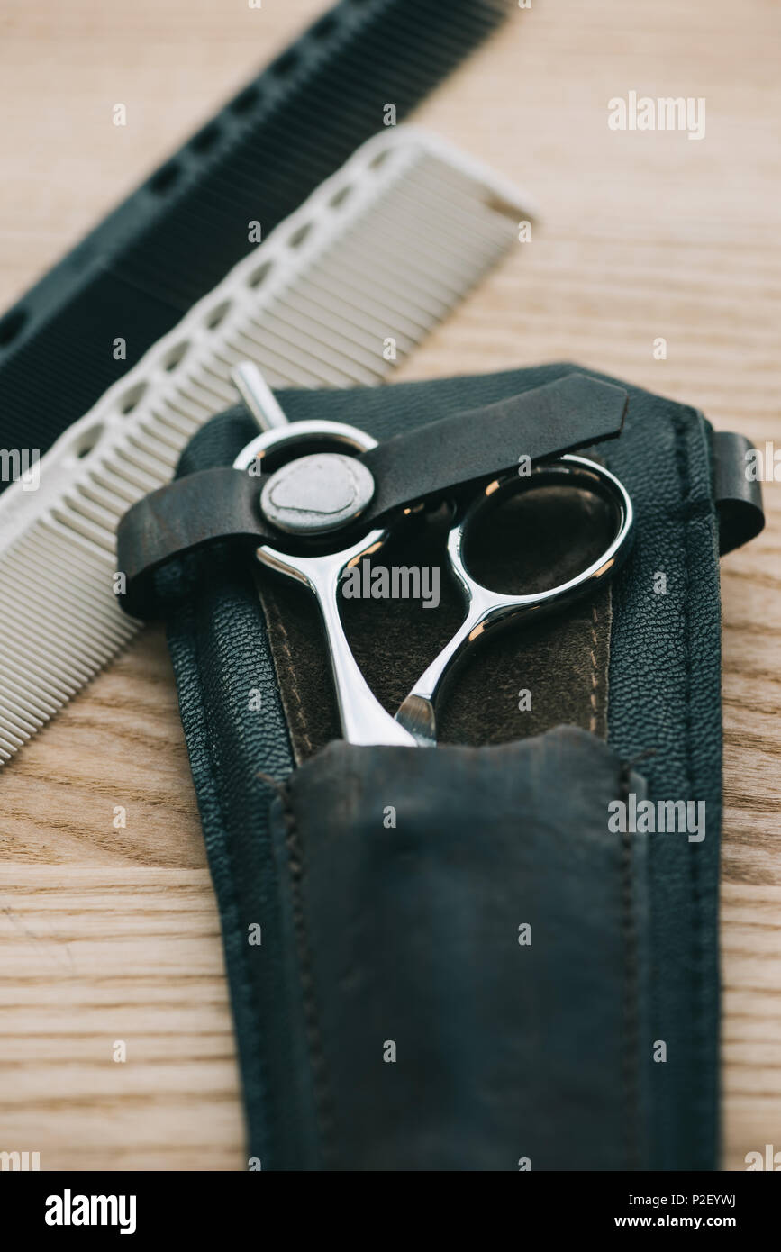 Arrangement of combs hi-res stock photography and images - Alamy