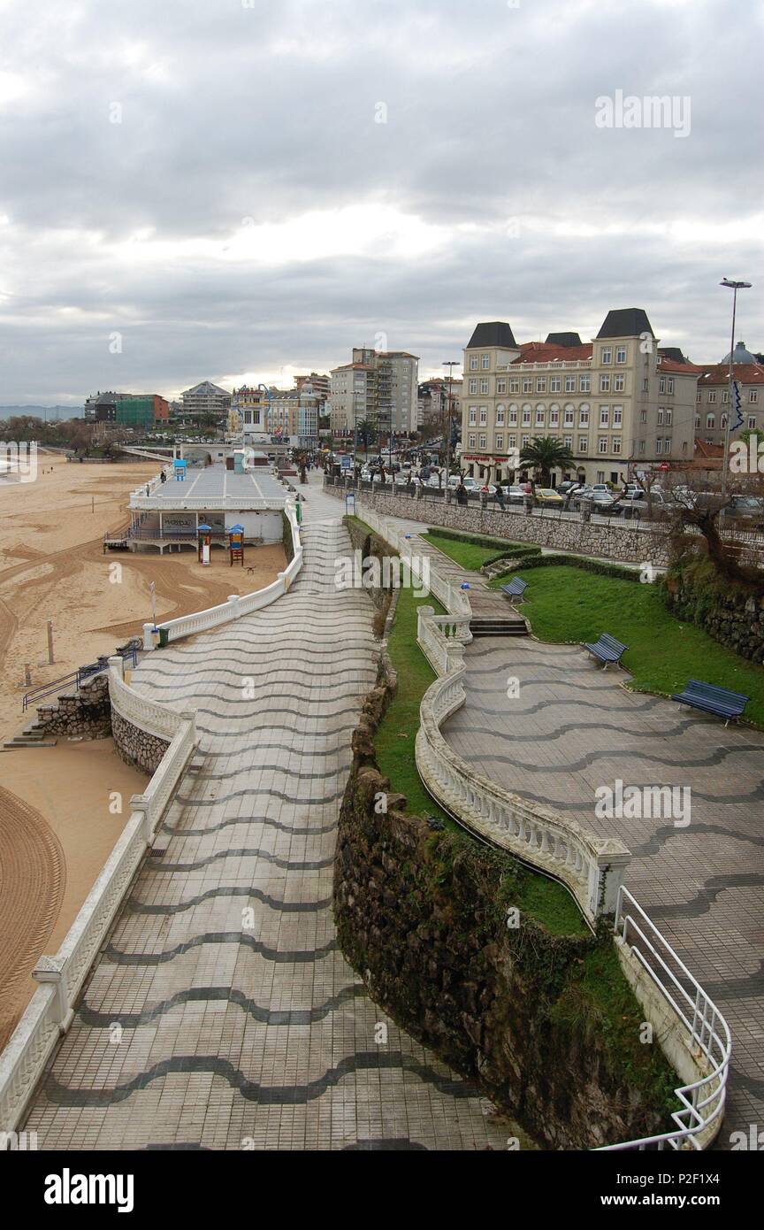 Paseo de la playa el Sardinero I, Barrio del Sardinero, Santander Stock ...