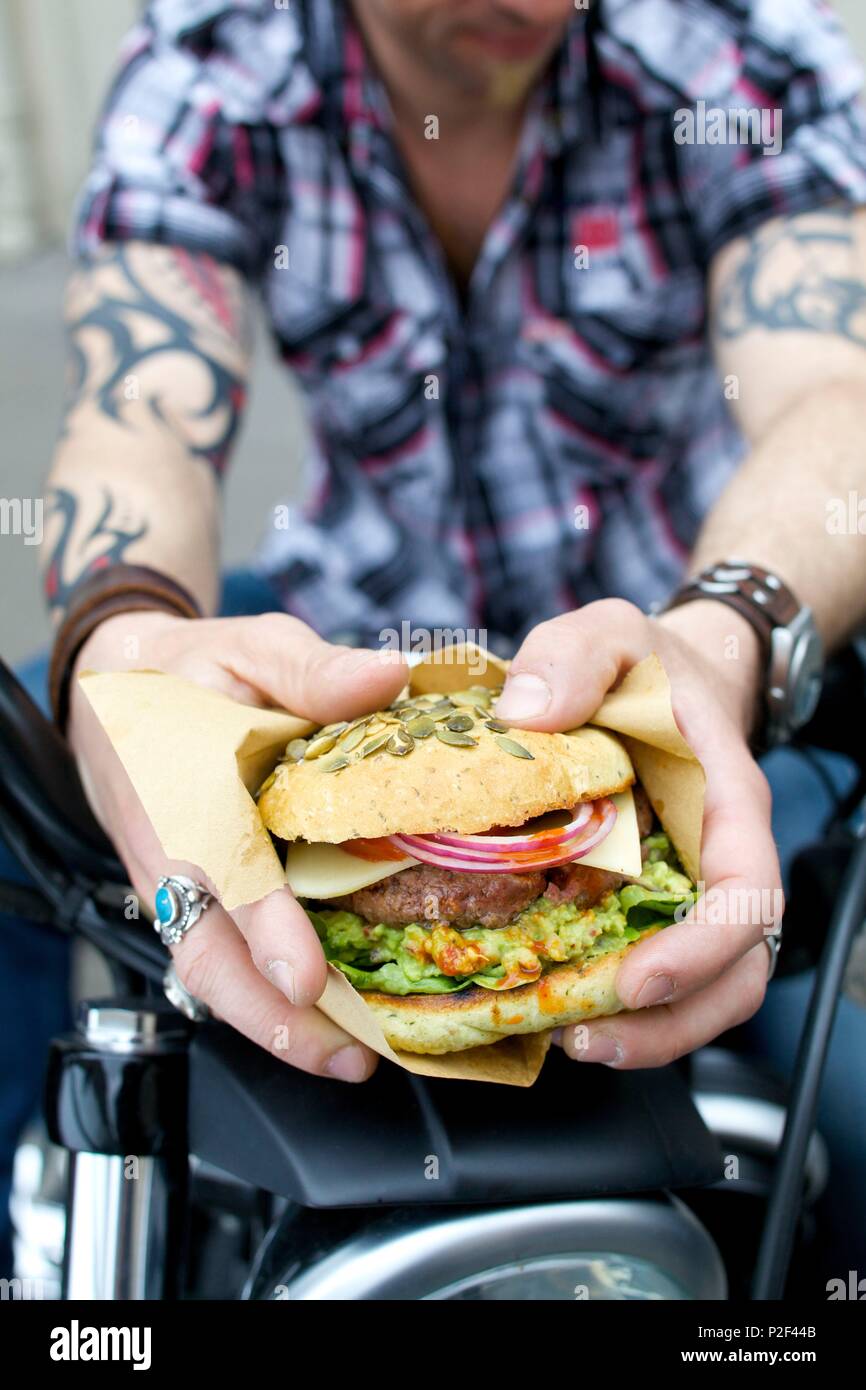 Yves burger with avocado and chilli Stock Photo - Alamy