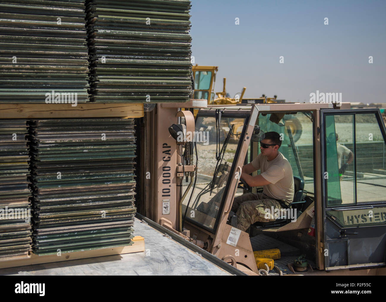 Am 2 matting hi-res stock photography and images - Alamy